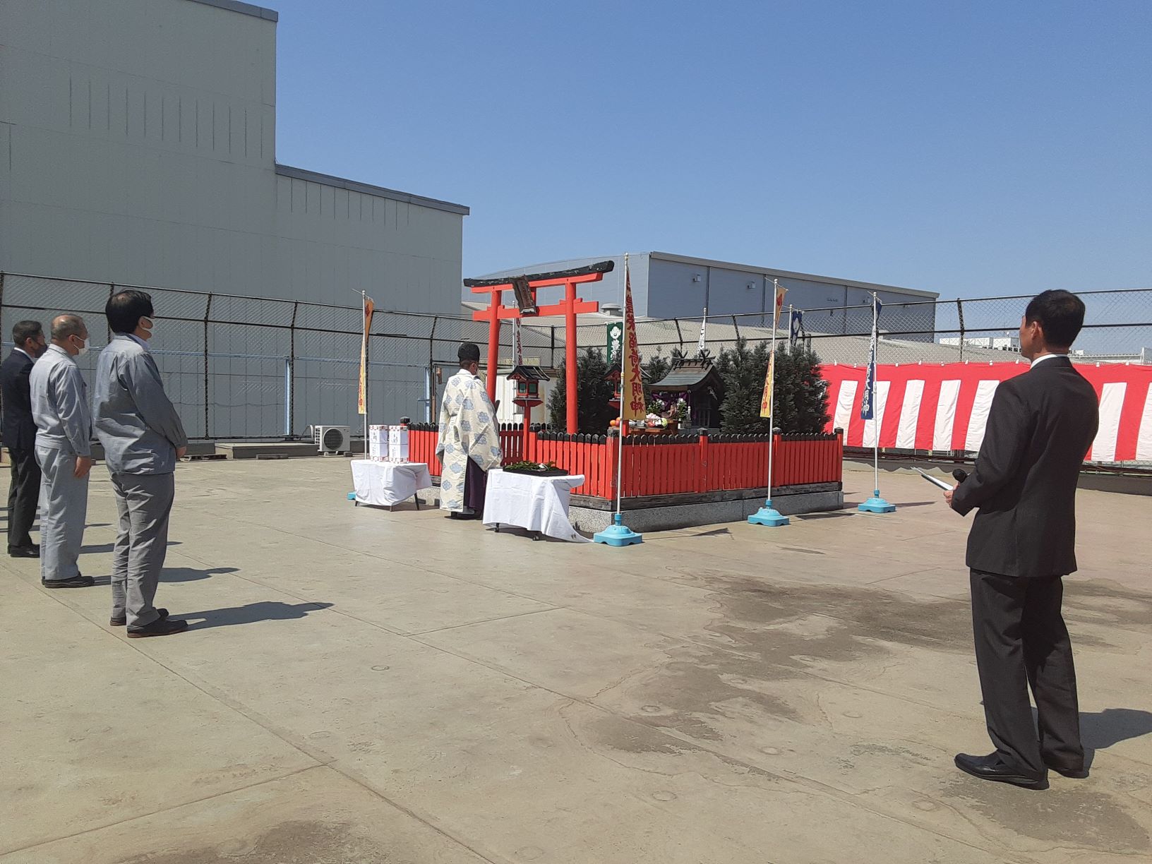 令和五年度稲荷大祭を実施しました - アマテイ株式会社｜釘・ネジのアマテイ Amatei｜兵庫県尼崎市 ＊アマテイは、釘の生産量日本一の上場会社です。